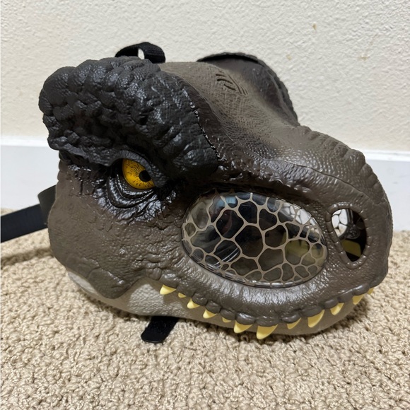 Toys | Jurassic World Dominion Tyrannosaurus Rex Chomp N Roar Mask ...